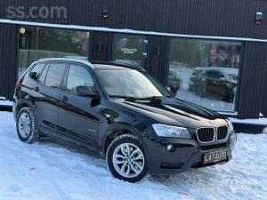 Black BMW X3 2013 in Riga, with an engine capacity of 2.00 L and mileage of 349 thousand km for 8550 €, photo 3 on AUTOMOTO.COM.LV