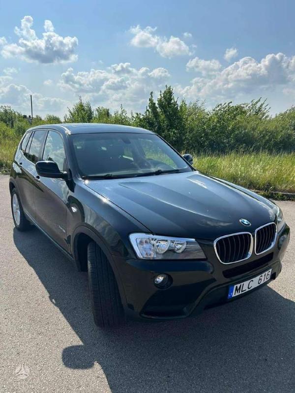 Black BMW X3 2013 in Panevezys, with an engine capacity of 2.00 L and mileage of 215 thousand km for 8500 €, photo 1 on AUTOMOTO.COM.LV