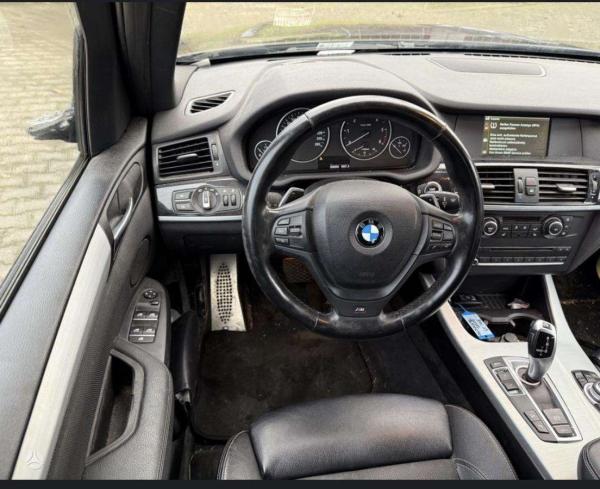 Melns BMW X3 2013 Utena, ar dzinēja tilpumu 2.99 L un nobraukumu 200 tūkst. km par 8250 €, foto 8 vietnē AUTOMOTO.COM.LV