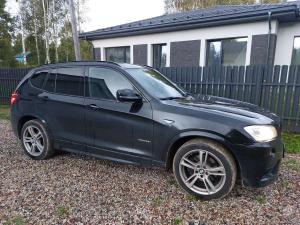 Black BMW X3 2013 in Vilnius, with an engine capacity of 2.98 L and mileage of 156 thousand km for 12000 €, photo 4 on AUTOMOTO.COM.LV