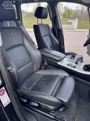 Black BMW X3 2013 in Vilnius, with an engine capacity of 2.00 L and mileage of 421 thousand km for 11300 €, photo 13 on AUTOMOTO.COM.LV