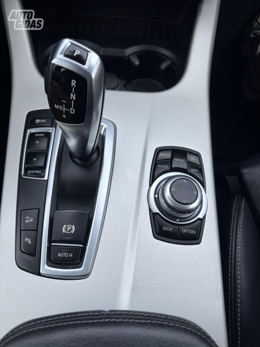 Black BMW X3 2013 in Vilnius, with an engine capacity of 2.00 L and mileage of 421 thousand km for 11300 €, photo 14 on AUTOMOTO.COM.LV