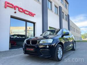 Black BMW X3 2013 in Riga, with an engine capacity of 2.00 L and mileage of 283 thousand km for 10500 €, photo 3 on AUTOMOTO.COM.LV