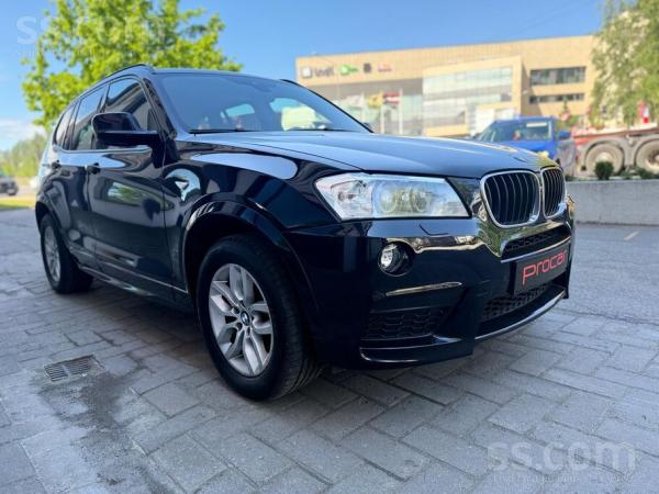 Melns BMW X3 2013 Rīga, ar dzinēja tilpumu 2.00 L un nobraukumu 283 tūkst. km par 10500 €, foto 4 vietnē AUTOMOTO.COM.LV
