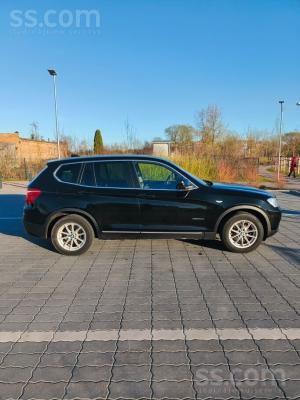 Black BMW X3 2013 in Jelgava, with an engine capacity of 2.00 L and mileage of 170 thousand km for 12000 €, photo 4 on AUTOMOTO.COM.LV