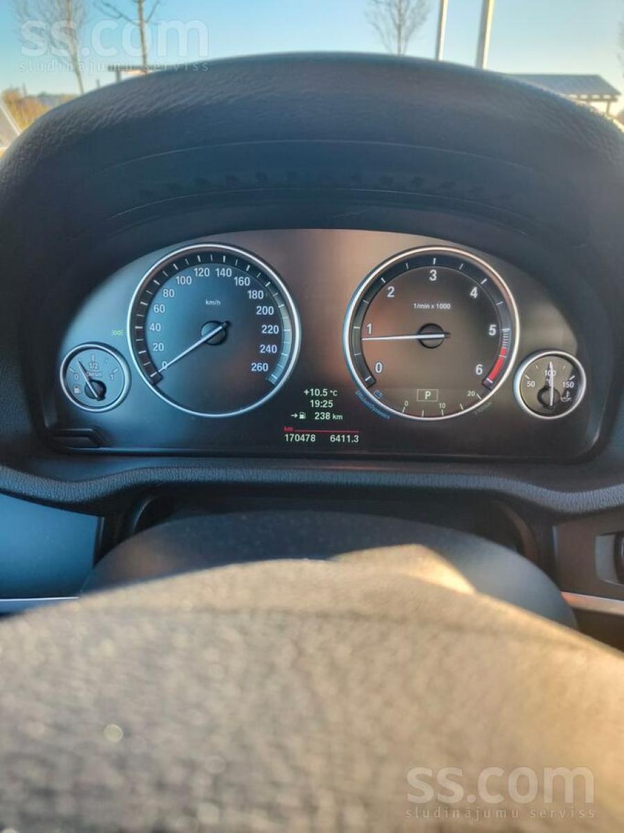 Black BMW X3 2013 in Jelgava, with an engine capacity of 2.00 L and mileage of 170 thousand km for 12000 €, photo 13 on AUTOMOTO.COM.LV