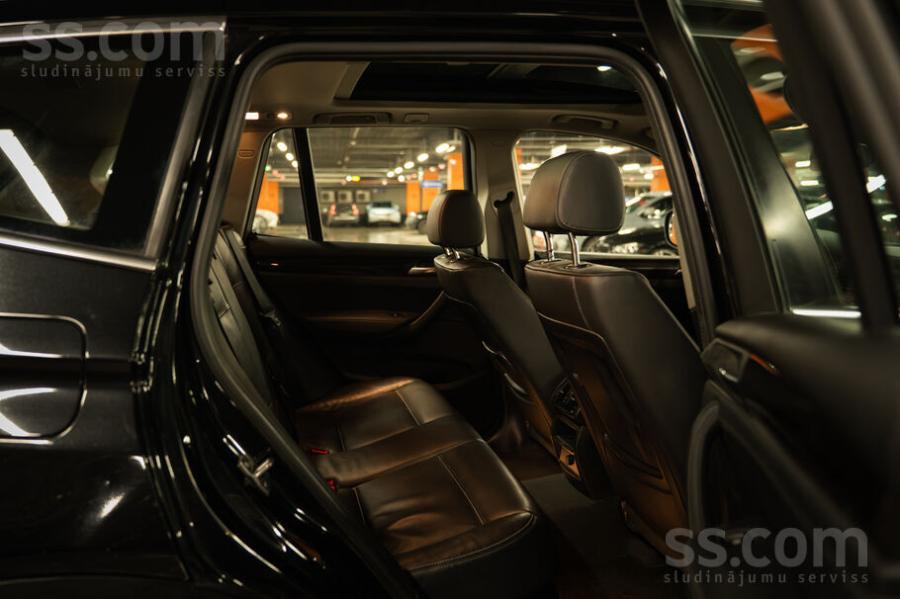 Black BMW X3 2013 in Riga, with an engine capacity of 2.00 L and mileage of 185 thousand km for 13500 €, photo 14 on AUTOMOTO.COM.LV