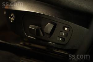 Black BMW X3 2013 in Riga, with an engine capacity of 2.00 L and mileage of 185 thousand km for 13500 €, photo 17 on AUTOMOTO.COM.LV