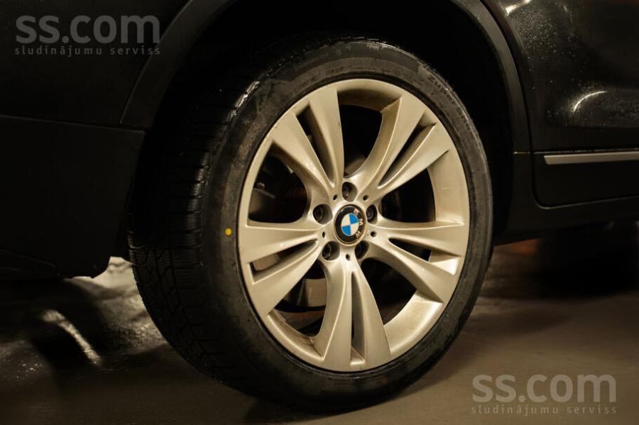Black BMW X3 2013 in Riga, with an engine capacity of 2.00 L and mileage of 185 thousand km for 13500 €, photo 26 on AUTOMOTO.COM.LV