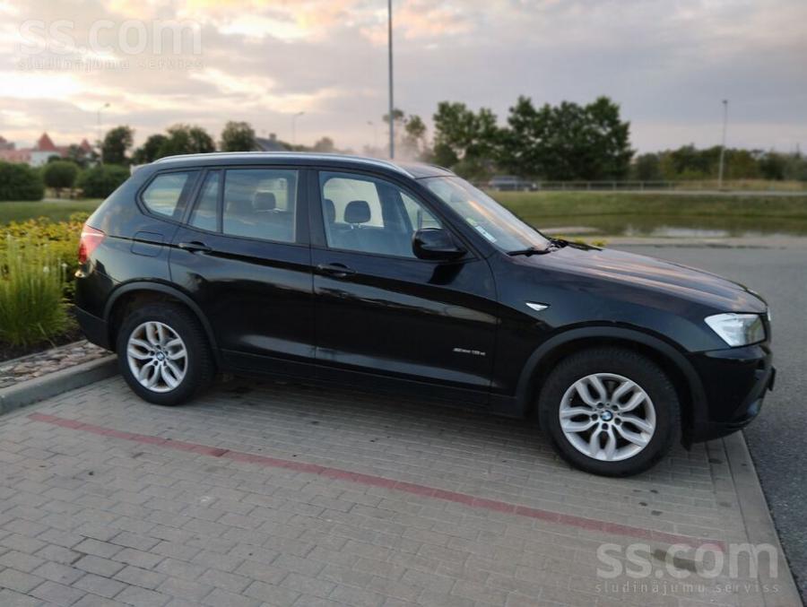 Melns BMW X3 2013 Bauska, ar dzinēja tilpumu 2.00 L un nobraukumu 345 tūkst. km par 8550 €, foto 8 vietnē AUTOMOTO.COM.LV