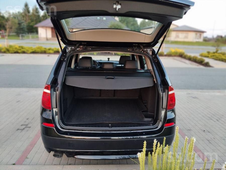 Melns BMW X3 2013 Bauska, ar dzinēja tilpumu 2.00 L un nobraukumu 345 tūkst. km par 8550 €, foto 10 vietnē AUTOMOTO.COM.LV