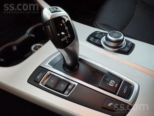 Melns BMW X3 2013 Bauska, ar dzinēja tilpumu 2.00 L un nobraukumu 345 tūkst. km par 8550 €, foto 17 vietnē AUTOMOTO.COM.LV