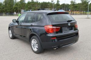 Black BMW X3 2013 in Utena, with an engine capacity of 2.00 L and mileage of 215 thousand km for 13000 €, photo 4 on AUTOMOTO.COM.LV