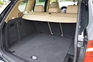 Black BMW X3 2013 in Utena, with an engine capacity of 2.00 L and mileage of 215 thousand km for 13000 €, photo 9 on AUTOMOTO.COM.LV