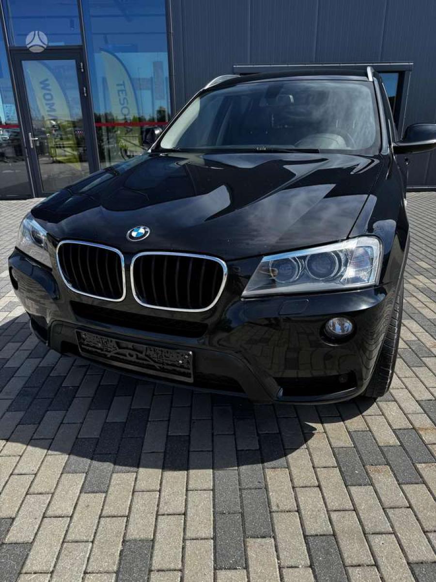 Melns BMW X3 2013 Šauļi, ar dzinēja tilpumu 2.00 L un nobraukumu 247 tūkst. km par 11500 €, foto 1 vietnē AUTOMOTO.COM.LV