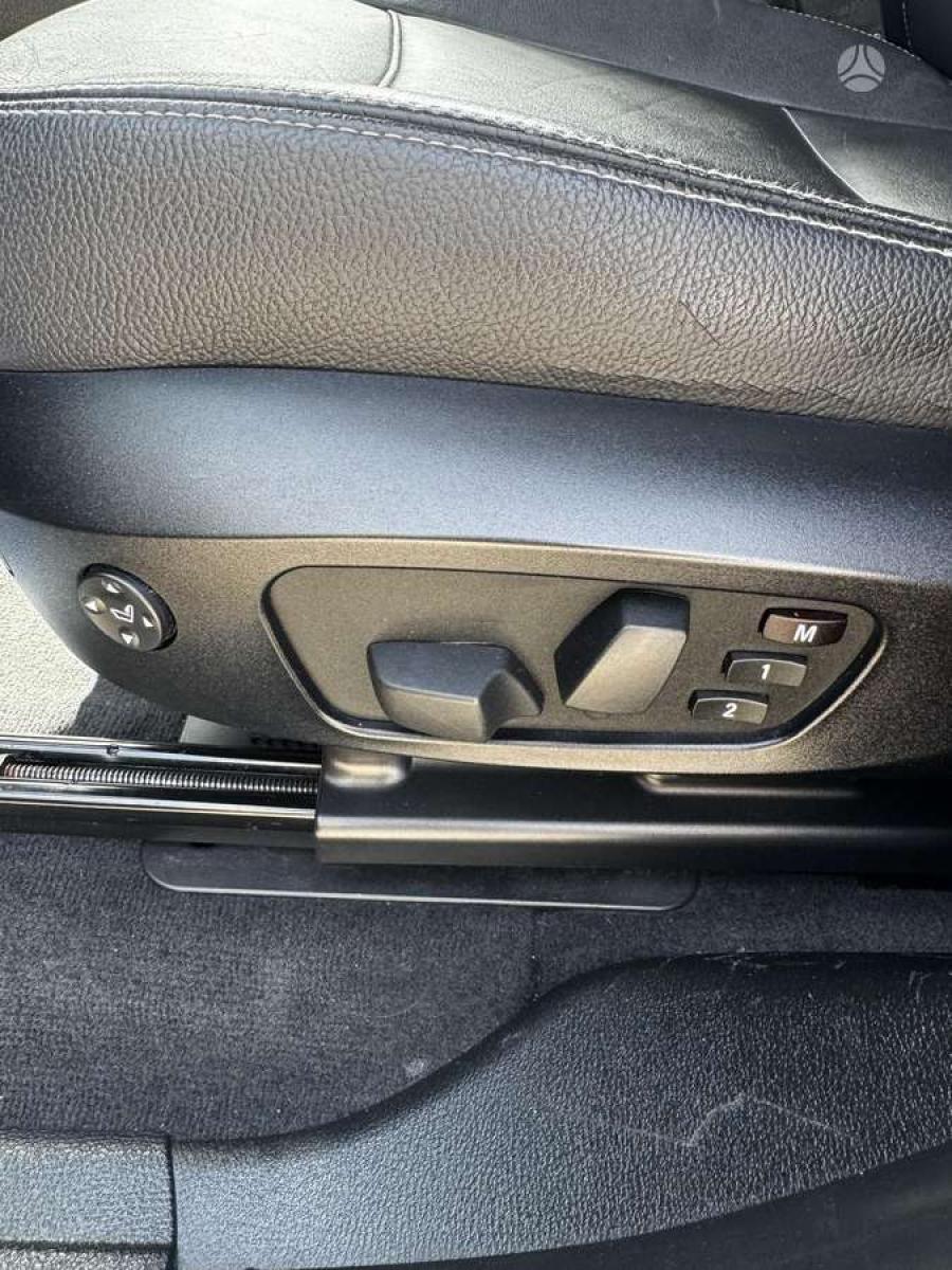 Melns BMW X3 2013 Šauļi, ar dzinēja tilpumu 2.00 L un nobraukumu 247 tūkst. km par 11500 €, foto 14 vietnē AUTOMOTO.COM.LV