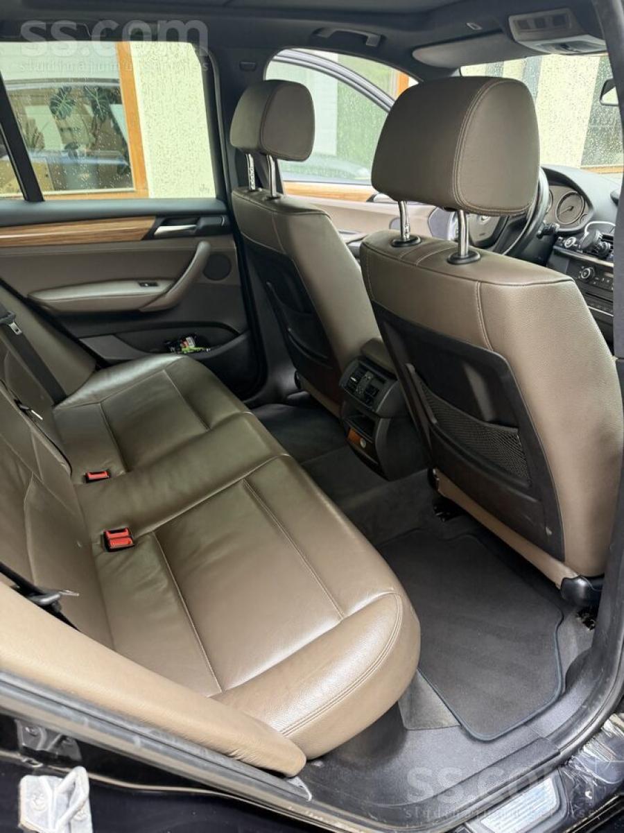 Black BMW X3 2013 in Riga, with an engine capacity of 3.00 L and mileage of 290 thousand km for 11900 €, photo 5 on AUTOMOTO.COM.LV
