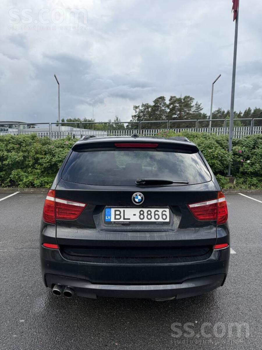 Black BMW X3 2013 in Riga, with an engine capacity of 3.00 L and mileage of 290 thousand km for 11900 €, photo 8 on AUTOMOTO.COM.LV