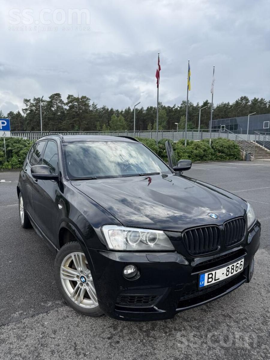 Black BMW X3 2013 in Riga, with an engine capacity of 3.00 L and mileage of 290 thousand km for 11900 €, photo 12 on AUTOMOTO.COM.LV