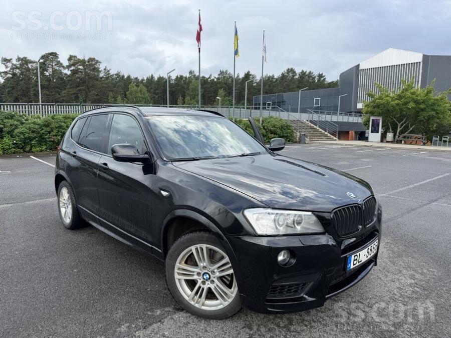 Black BMW X3 2013 in Riga, with an engine capacity of 3.00 L and mileage of 290 thousand km for 11900 €, photo 13 on AUTOMOTO.COM.LV