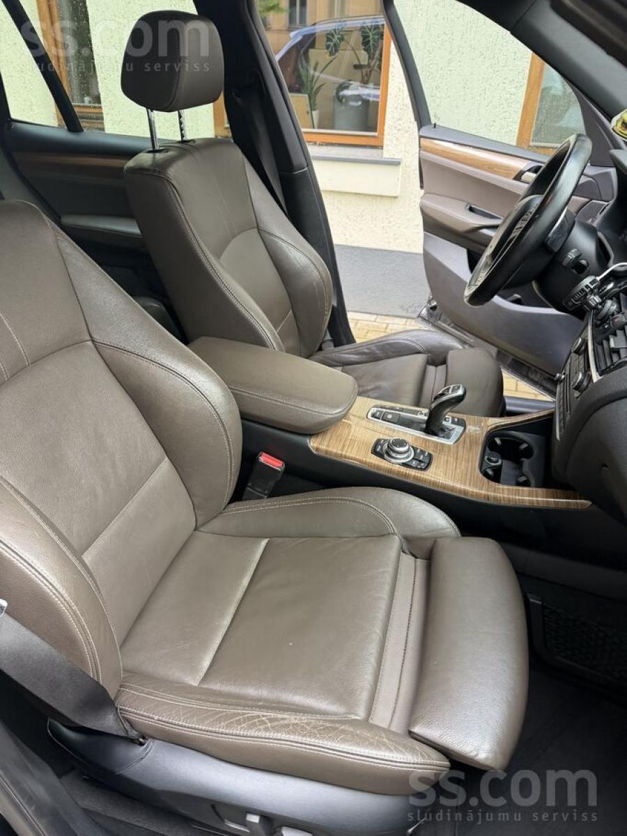 Black BMW X3 2013 in Riga, with an engine capacity of 3.00 L and mileage of 290 thousand km for 11900 €, photo 16 on AUTOMOTO.COM.LV