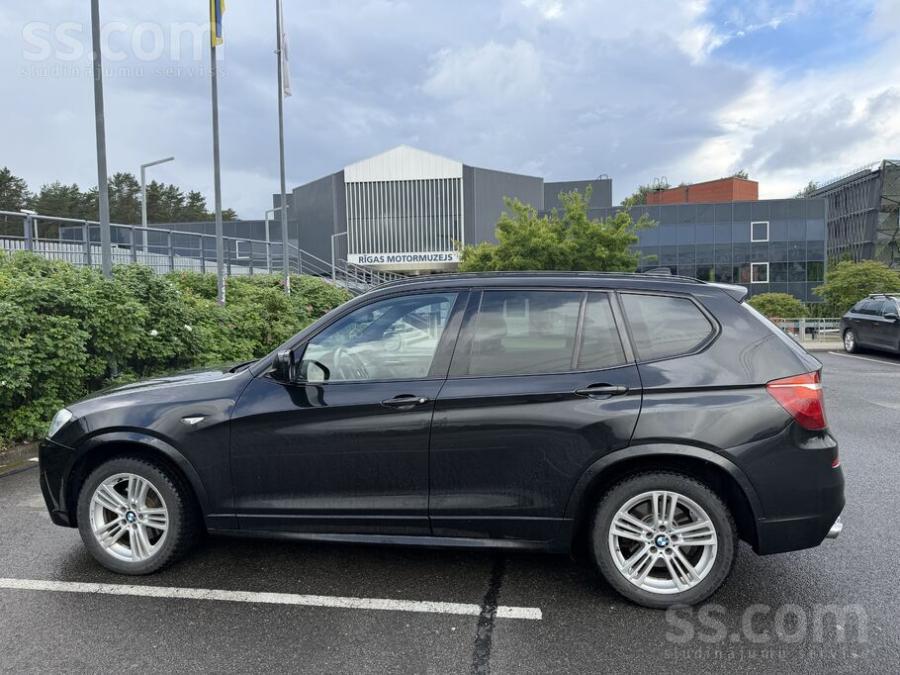 Black BMW X3 2013 in Riga, with an engine capacity of 3.00 L and mileage of 290 thousand km for 11900 €, photo 19 on AUTOMOTO.COM.LV