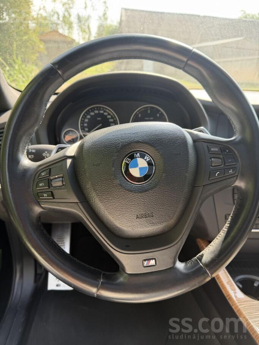 Black BMW X3 2013 in Riga, with an engine capacity of 3.00 L and mileage of 290 thousand km for 11900 €, photo 26 on AUTOMOTO.COM.LV