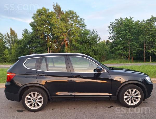Melns BMW X3 2013 Kuldīga, ar dzinēja tilpumu 2.00 L un nobraukumu 270 tūkst. km par 13100 €, foto 6 vietnē AUTOMOTO.COM.LV