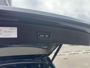 Black BMW X3 2013 in Siauliai, with an engine capacity of 2.00 L and mileage of 238 thousand km for 8850 €, photo 17 on AUTOMOTO.COM.LV