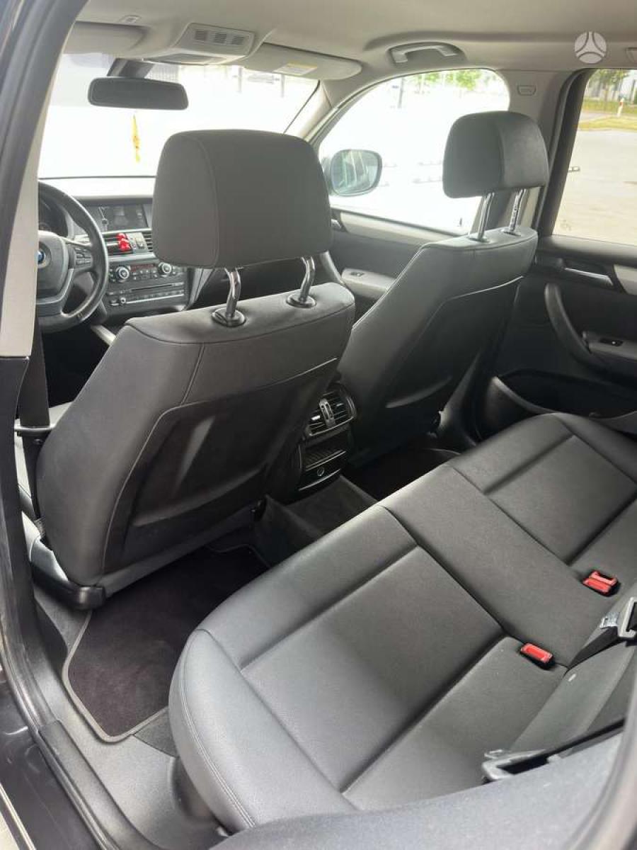 Black BMW X3 2013 in Siauliai, with an engine capacity of 2.00 L and mileage of 238 thousand km for 8850 €, photo 18 on AUTOMOTO.COM.LV