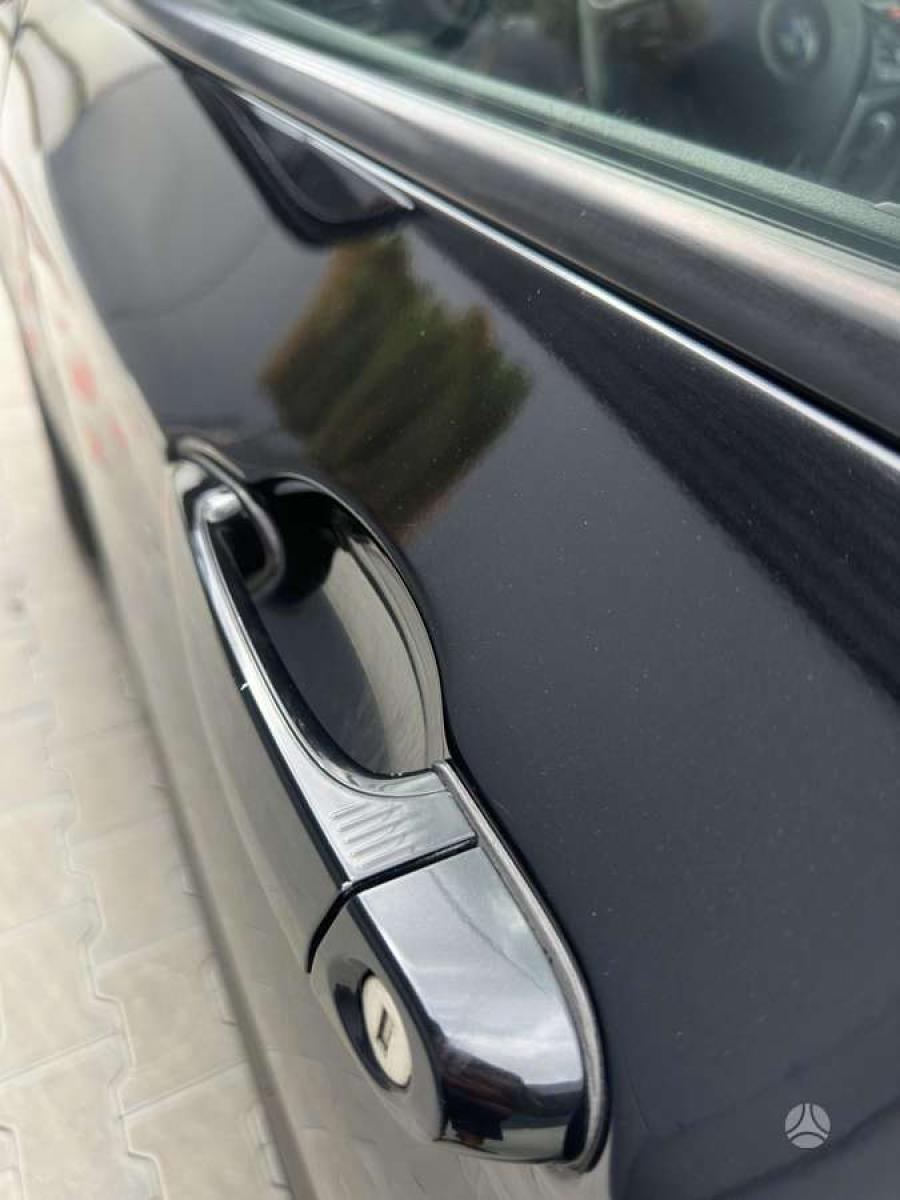 Black BMW X3 2013 in Siauliai, with an engine capacity of 2.00 L and mileage of 238 thousand km for 8850 €, photo 19 on AUTOMOTO.COM.LV