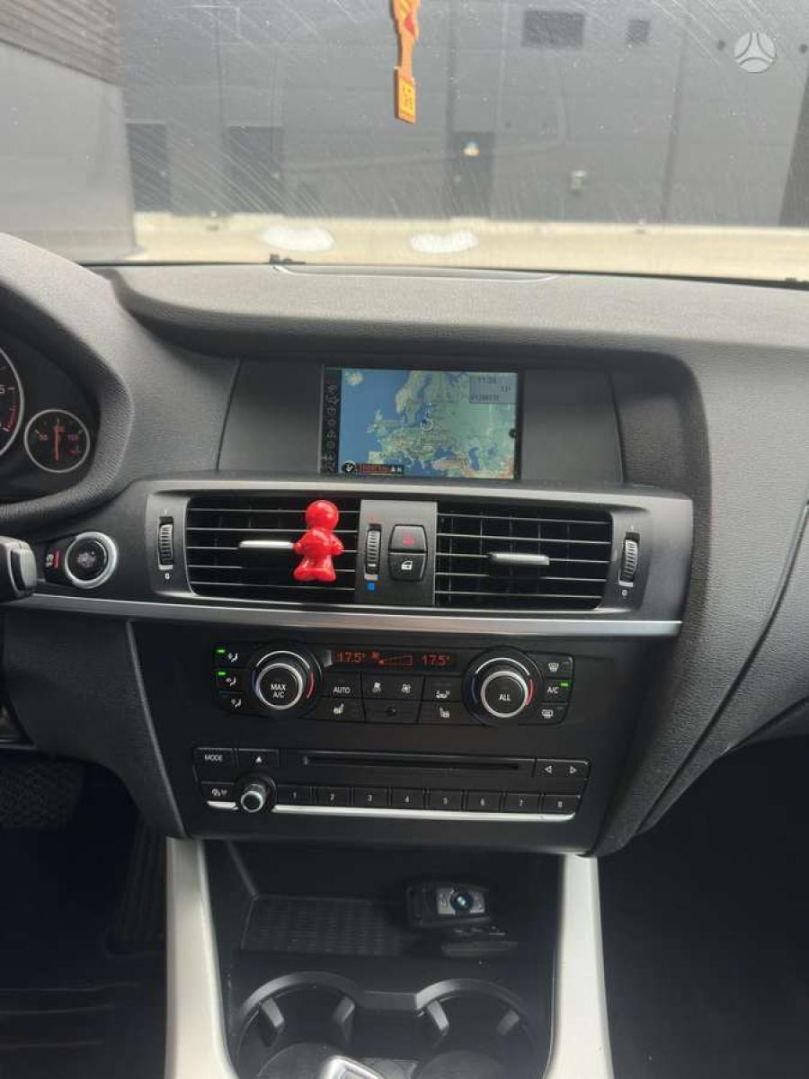 Black BMW X3 2013 in Siauliai, with an engine capacity of 2.00 L and mileage of 238 thousand km for 8850 €, photo 25 on AUTOMOTO.COM.LV