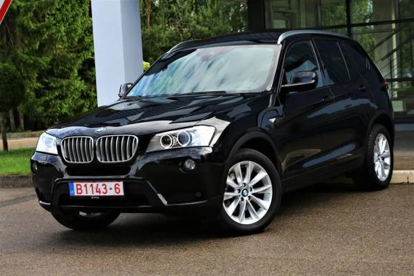Black BMW X3 2013 in Riga, with an engine capacity of 3.00 L and mileage of 221 thousand km for 12990 €, photo 2 on AUTOMOTO.COM.LV