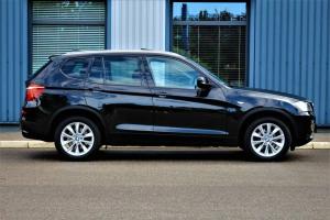Black BMW X3 2013 in Riga, with an engine capacity of 3.00 L and mileage of 221 thousand km for 12990 €, photo 7 on AUTOMOTO.COM.LV