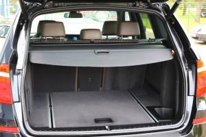 Black BMW X3 2013 in Riga, with an engine capacity of 3.00 L and mileage of 221 thousand km for 12990 €, photo 16 on AUTOMOTO.COM.LV
