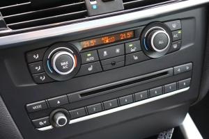 Black BMW X3 2013 in Riga, with an engine capacity of 3.00 L and mileage of 221 thousand km for 12990 €, photo 23 on AUTOMOTO.COM.LV