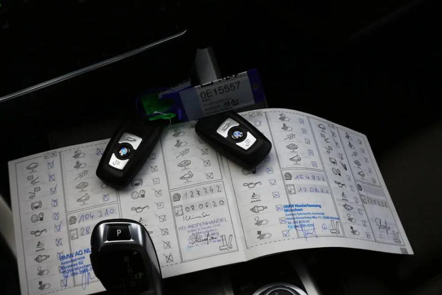 Black BMW X3 2013 in Riga, with an engine capacity of 3.00 L and mileage of 221 thousand km for 12990 €, photo 32 on AUTOMOTO.COM.LV