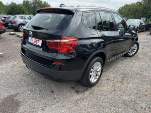 Melns BMW X3 2013 Alīta, ar dzinēja tilpumu 2.00 L un nobraukumu 240 tūkst. km par 10900 €, foto 4 vietnē AUTOMOTO.COM.LV