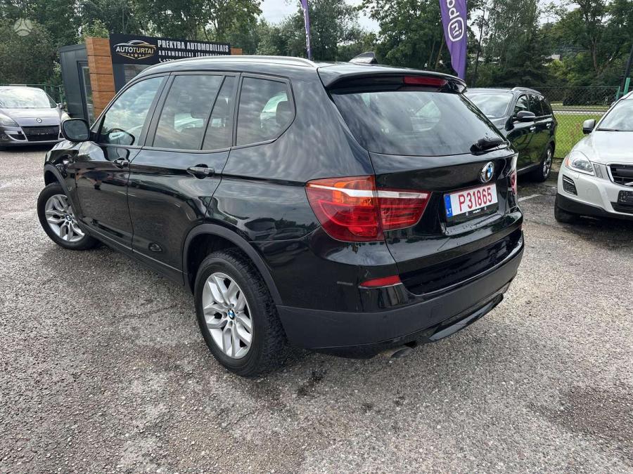 Melns BMW X3 2013 Alīta, ar dzinēja tilpumu 2.00 L un nobraukumu 240 tūkst. km par 10900 €, foto 5 vietnē AUTOMOTO.COM.LV
