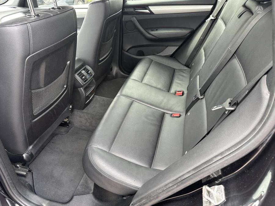 Melns BMW X3 2013 Alīta, ar dzinēja tilpumu 2.00 L un nobraukumu 240 tūkst. km par 10900 €, foto 9 vietnē AUTOMOTO.COM.LV