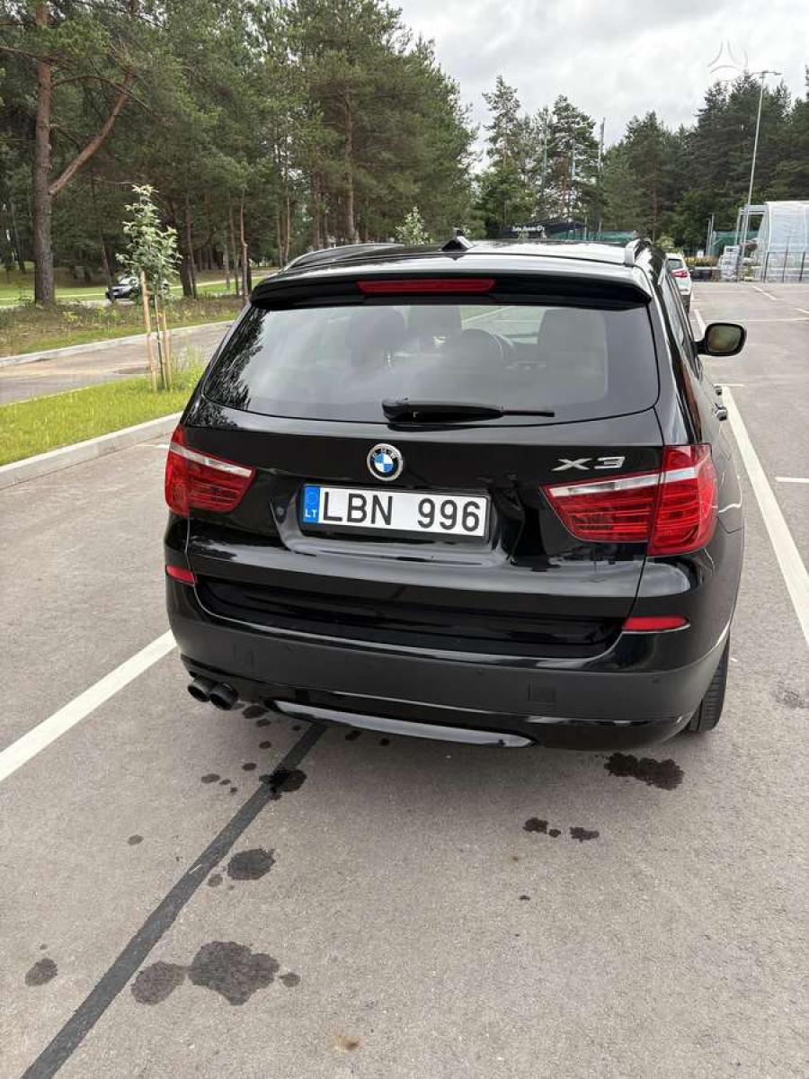Black BMW X3 2013 in Utena, with an engine capacity of 2.00 L and mileage of 195 thousand km for 6600 €, photo 4 on AUTOMOTO.COM.LV