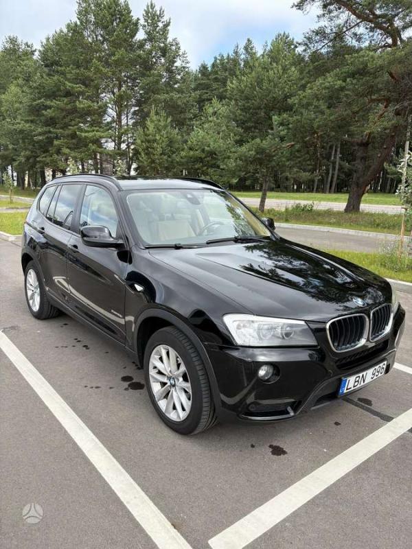 Black BMW X3 2013 in Utena, with an engine capacity of 2.00 L and mileage of 195 thousand km for 6600 €, photo 6 on AUTOMOTO.COM.LV