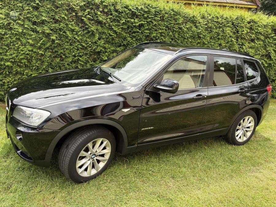 Black BMW X3 2013 in Utena, with an engine capacity of 2.00 L and mileage of 195 thousand km for 6600 €, photo 32 on AUTOMOTO.COM.LV