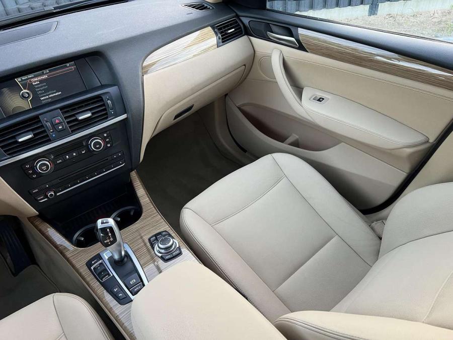 Melns BMW X3 2013 Viļņa, ar dzinēja tilpumu 2.00 L un nobraukumu 185 tūkst. km par 8350 €, foto 17 vietnē AUTOMOTO.COM.LV
