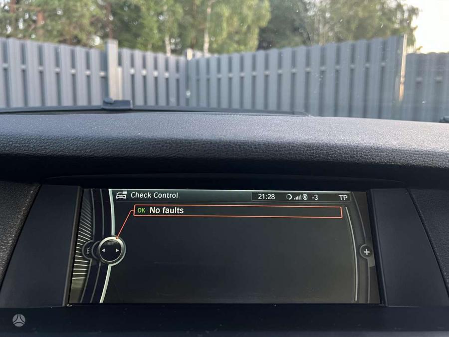 Melns BMW X3 2013 Viļņa, ar dzinēja tilpumu 2.00 L un nobraukumu 185 tūkst. km par 8350 €, foto 20 vietnē AUTOMOTO.COM.LV