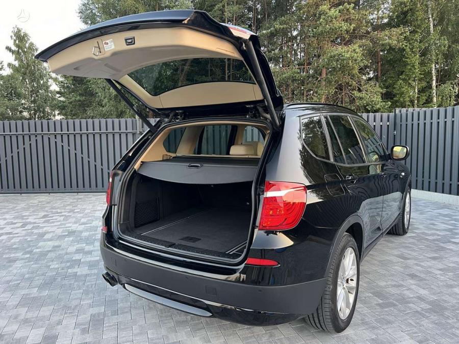 Melns BMW X3 2013 Viļņa, ar dzinēja tilpumu 2.00 L un nobraukumu 185 tūkst. km par 8350 €, foto 26 vietnē AUTOMOTO.COM.LV