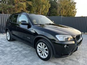 Black BMW X3 2013 in Vilnius, with an engine capacity of 2.00 L and mileage of 185 thousand km for 8300 €, photo 3 on AUTOMOTO.COM.LV