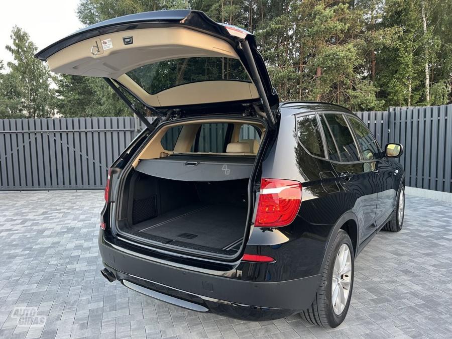 Black BMW X3 2013 in Vilnius, with an engine capacity of 2.00 L and mileage of 185 thousand km for 8300 €, photo 22 on AUTOMOTO.COM.LV