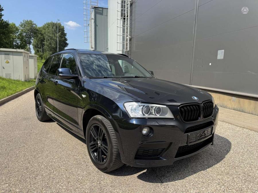 Black BMW X3 2013 in Alytus, with an engine capacity of 2.00 L and mileage of 261 thousand km for 12600 €, photo 3 on AUTOMOTO.COM.LV