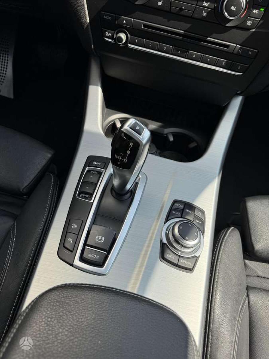 Black BMW X3 2013 in Alytus, with an engine capacity of 2.00 L and mileage of 261 thousand km for 12600 €, photo 16 on AUTOMOTO.COM.LV
